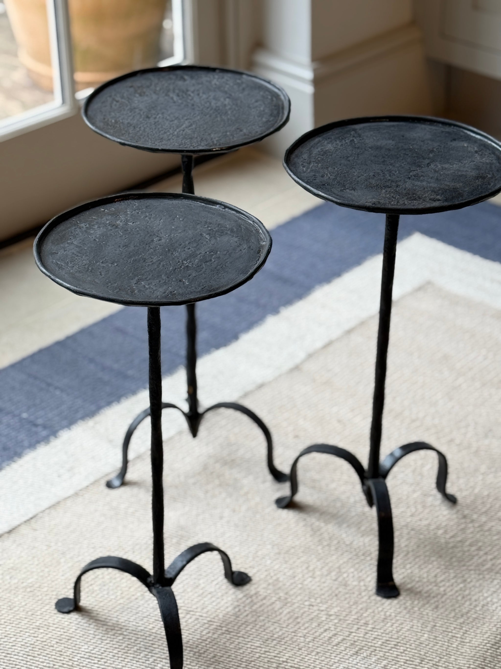 Original Spanish martini Table